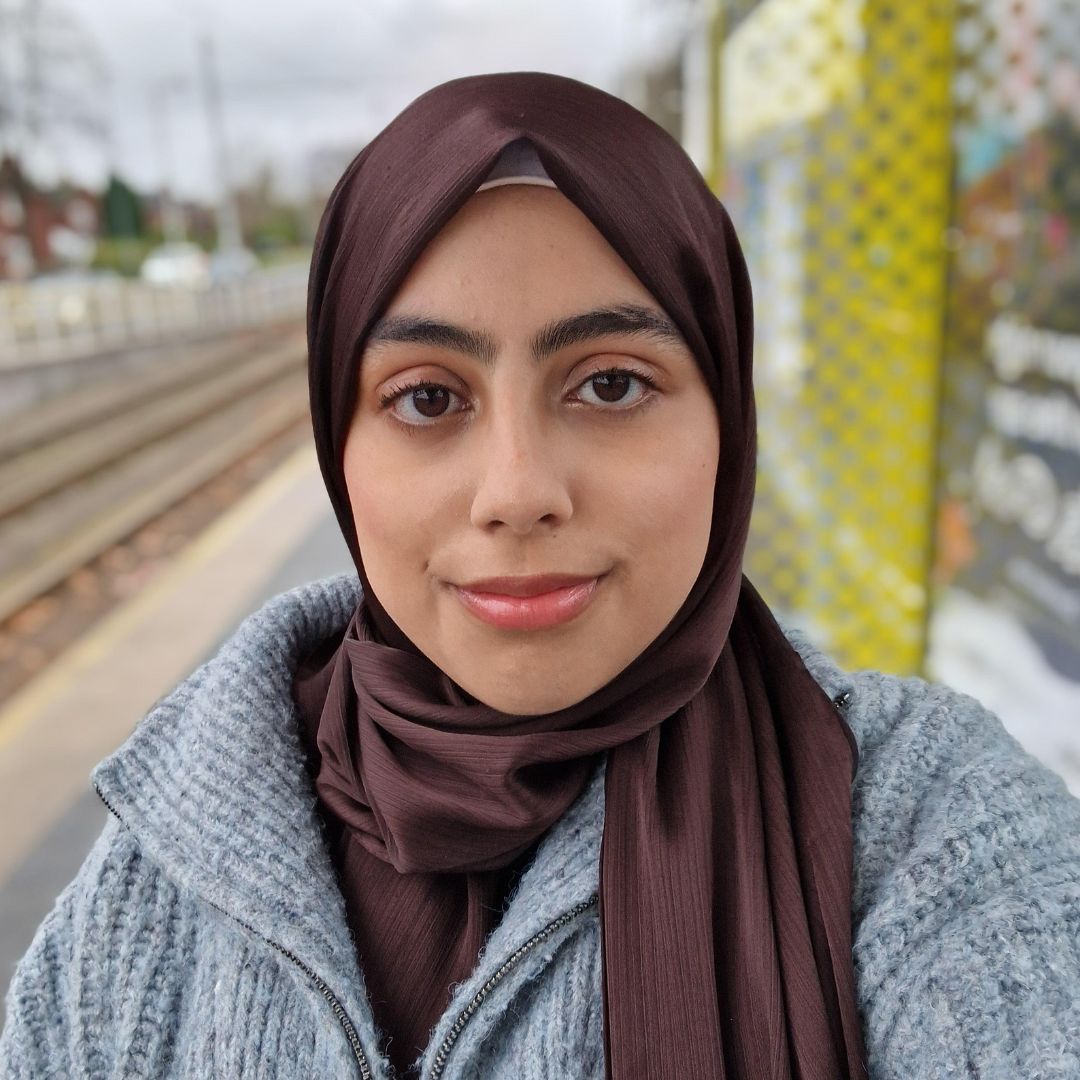 Salford launches new internship in publishing for master's students ...